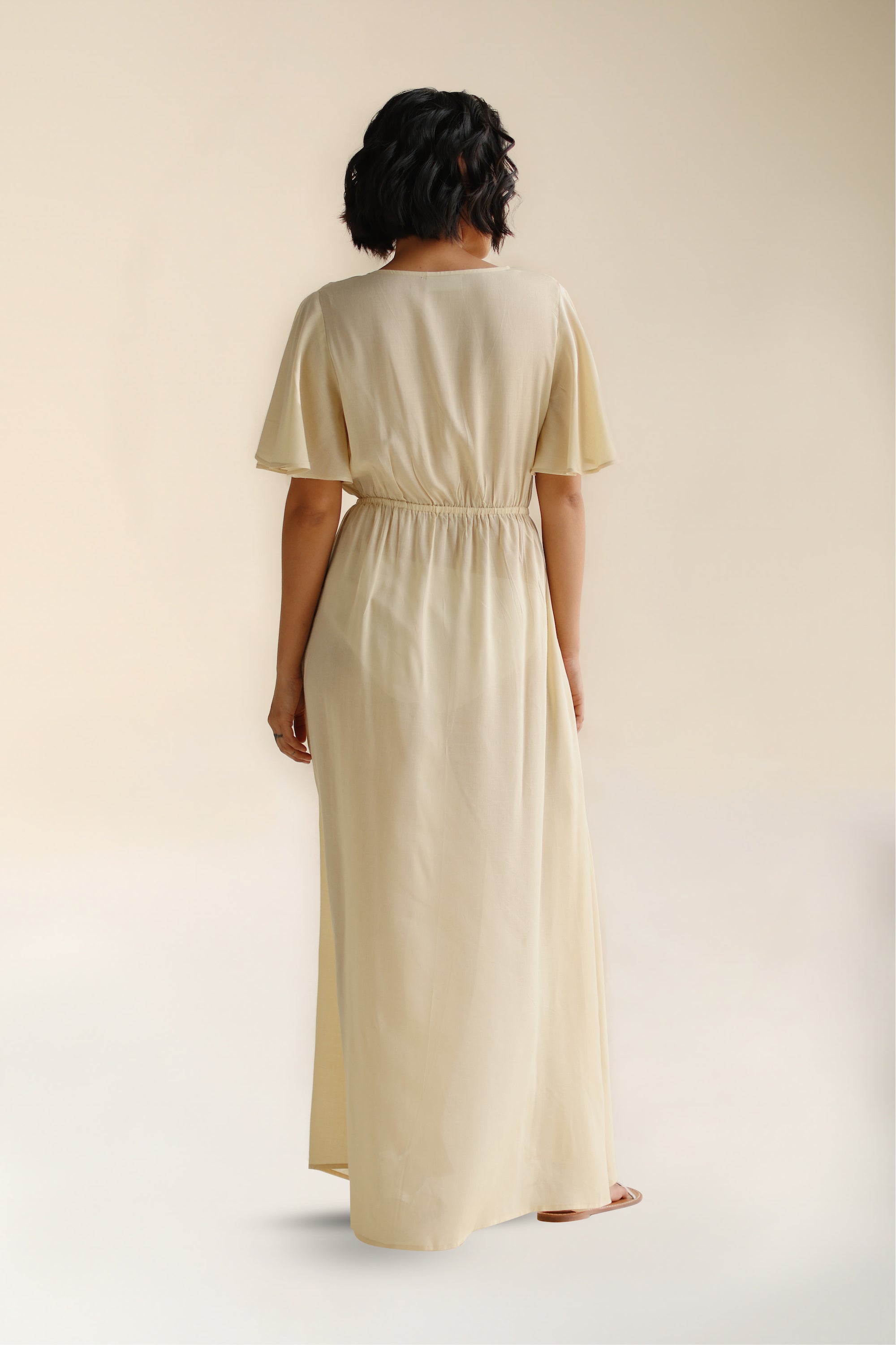 Cream Bell Sleeve Maxi Dress I FARA BOUTIQUE - FARABOUTIQUE