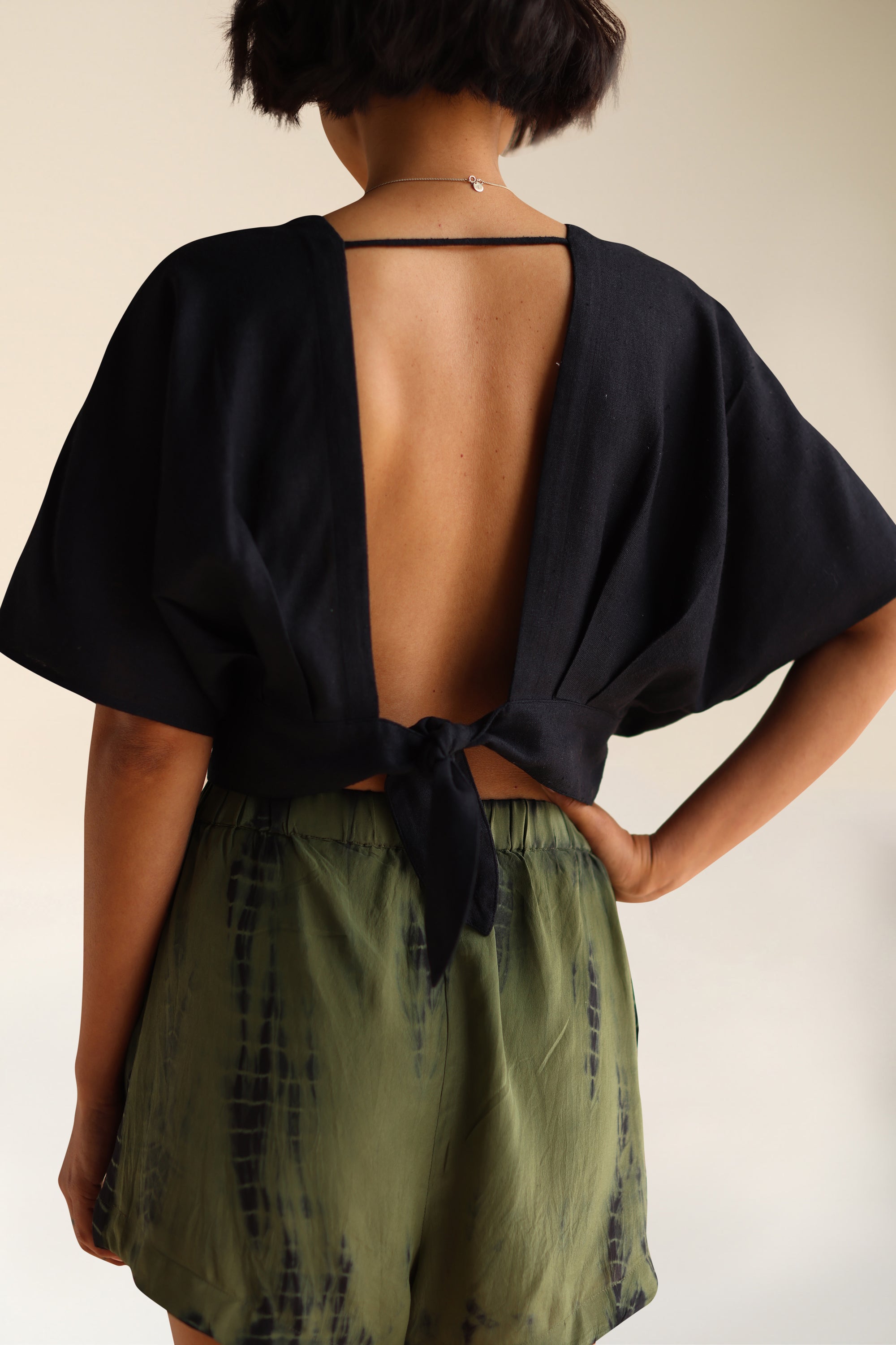 Cream Alice Raw Silk Tie Back Crop Top I FARA BOUTIQUE - FARABOUTIQUE