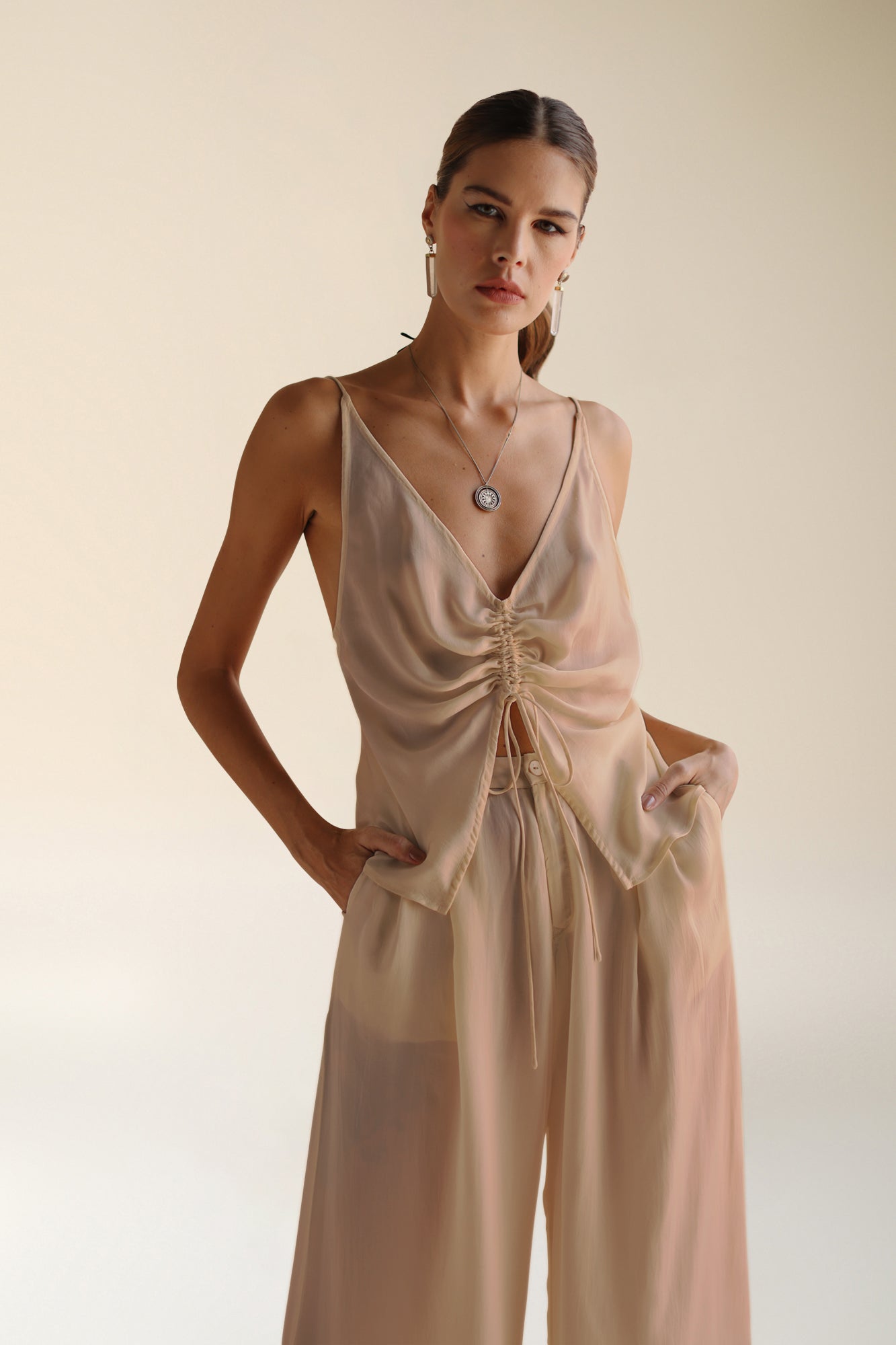 The Tops and Shirts Collection I Classics With Twists I FARA BOUTIQUE - FARABOUTIQUE